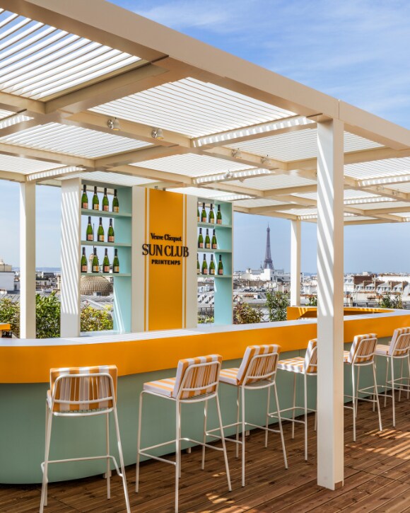 Sun Club Veuve Clicquot